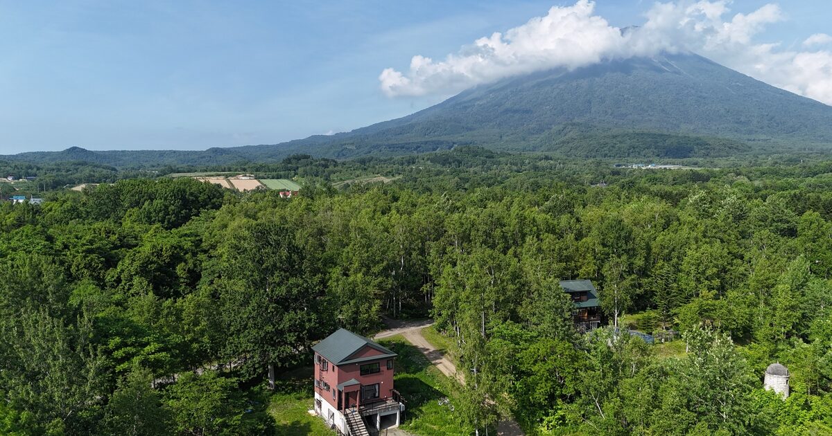 Kondo Home: Secluded Mountain Views | Uchi: Japan Real Estate