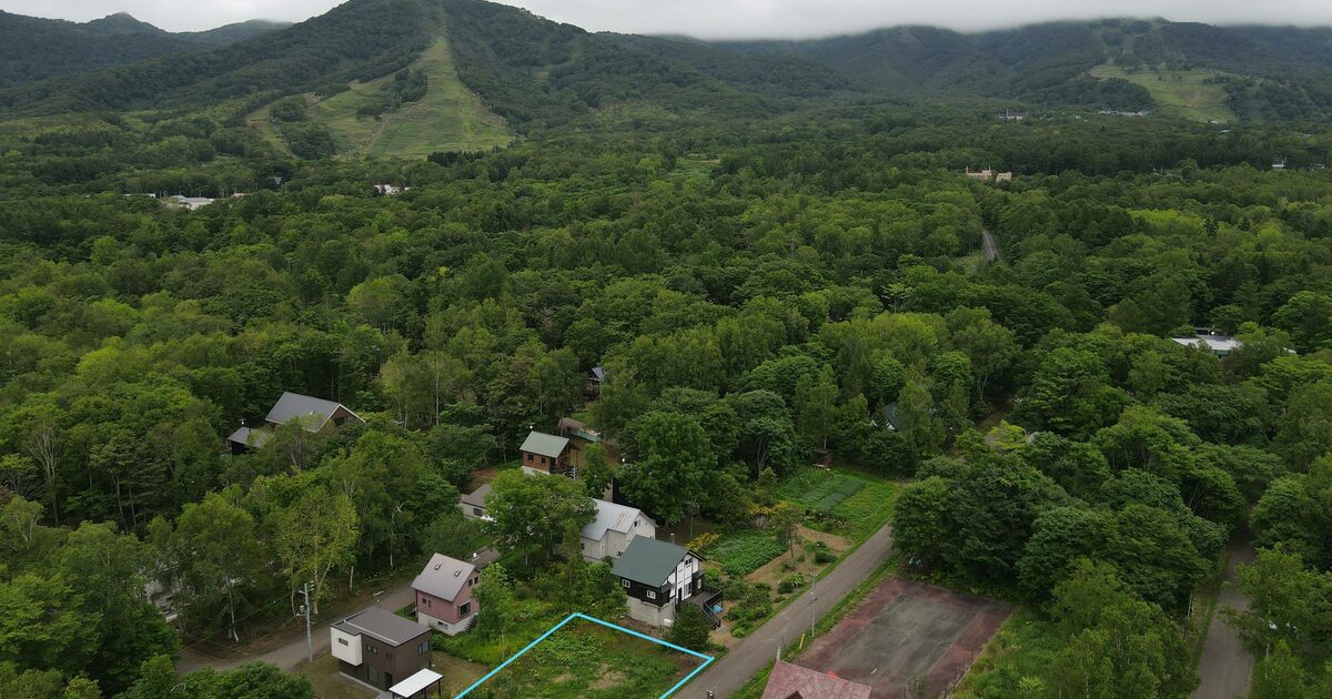 Royal Town Resort Views Onsen Land | Uchi: Japan Real Estate