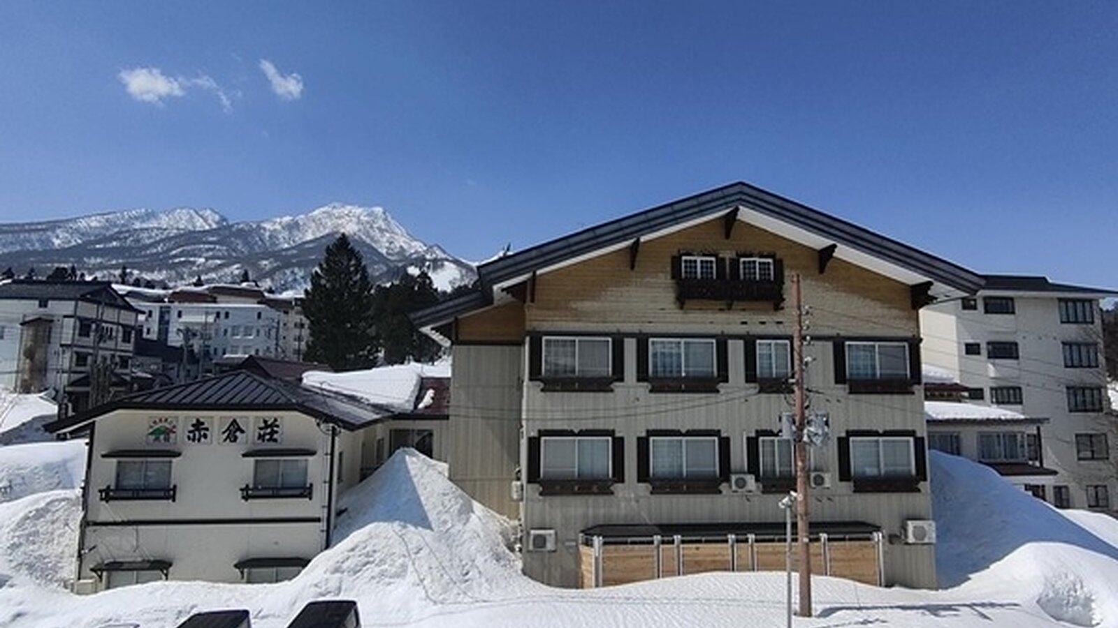 Myoko Ski Out Onsen Lodge | Uchi: Japan Real Estate