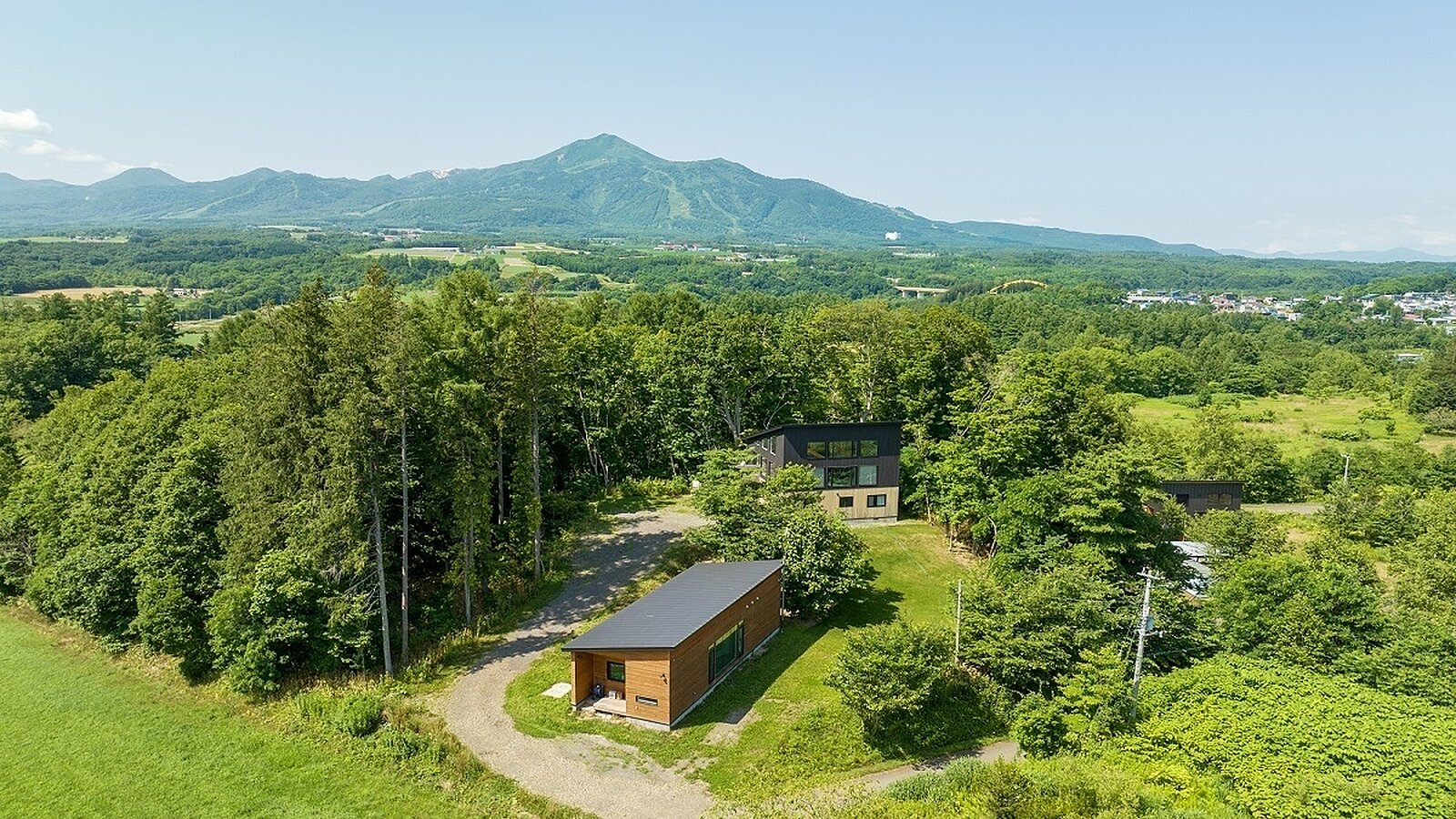 Tomikawa Home & Guest House | Uchi: Japan Real Estate