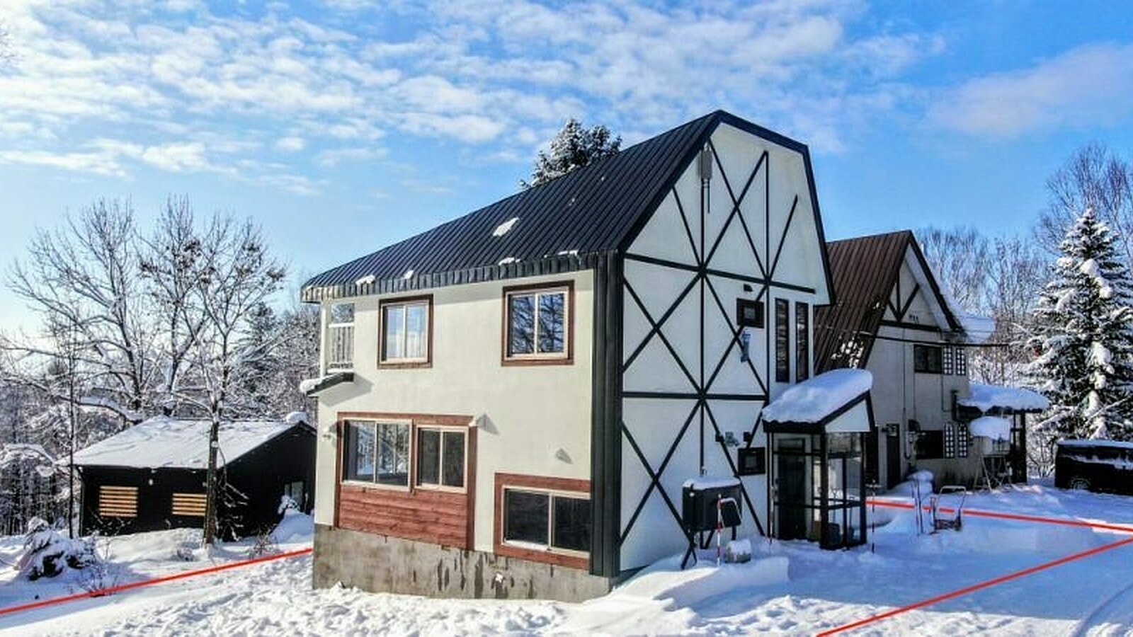 Yunosato Onsen Chalet | Uchi: Japan Real Estate