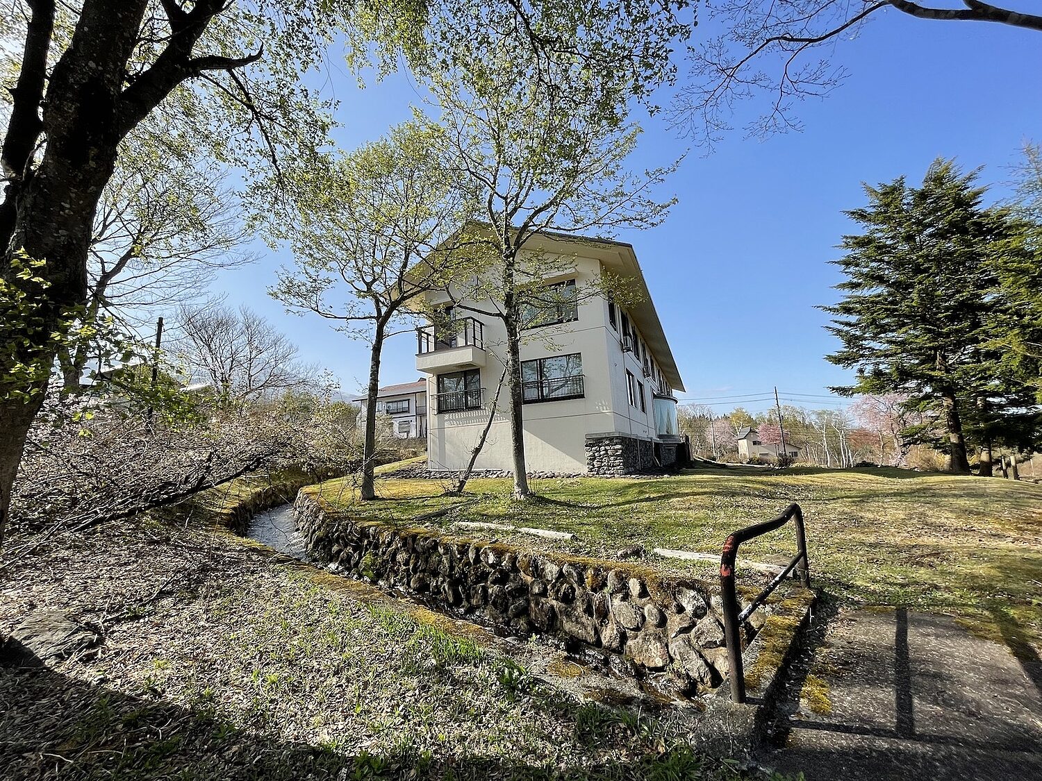 Akakura Ski Lodge | Uchi: Japan Real Estate