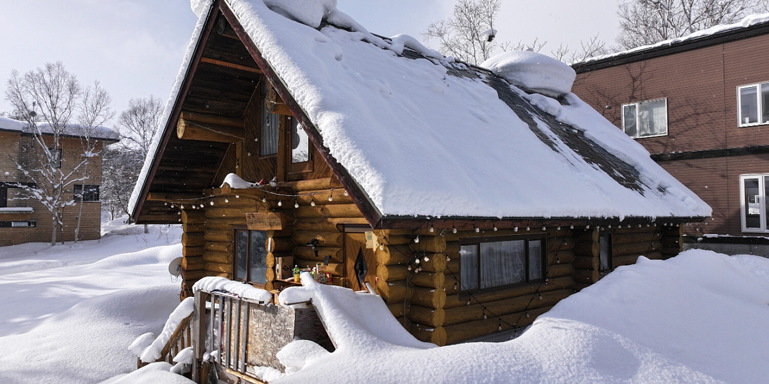 Lower Hirafu 100 Tsubo Land and Lodge | Uchi: Japan Real Estate