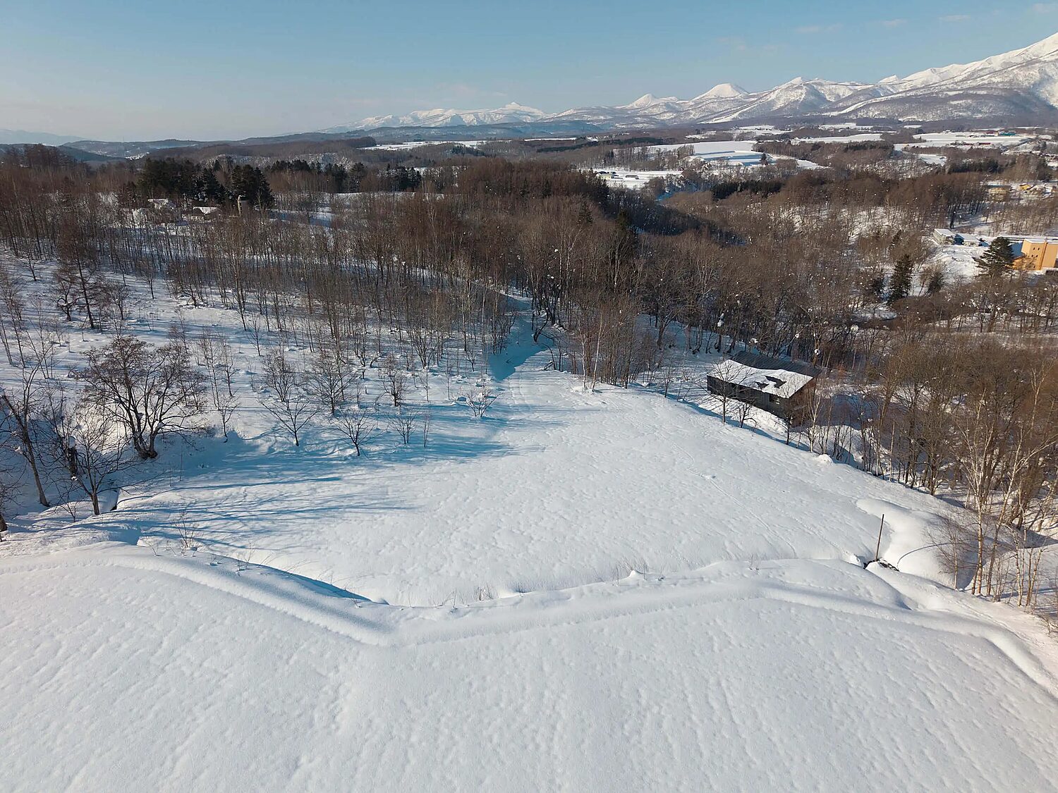 Niseko Tomikawa Land 7-9 | Uchi: Japan Real Estate